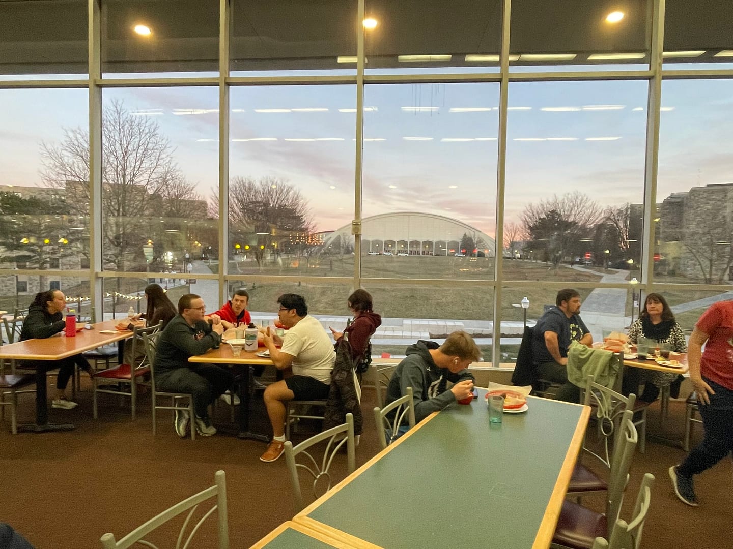 Dining at D2: A VT Dining Hall Experience – JourneymanJoe