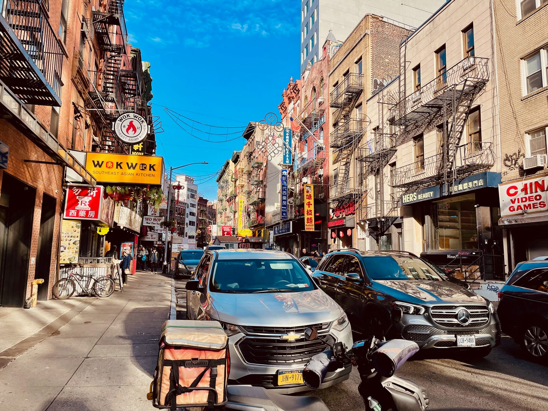 Chinatown Chronicles: A Day of Delight - JourneymanJoe